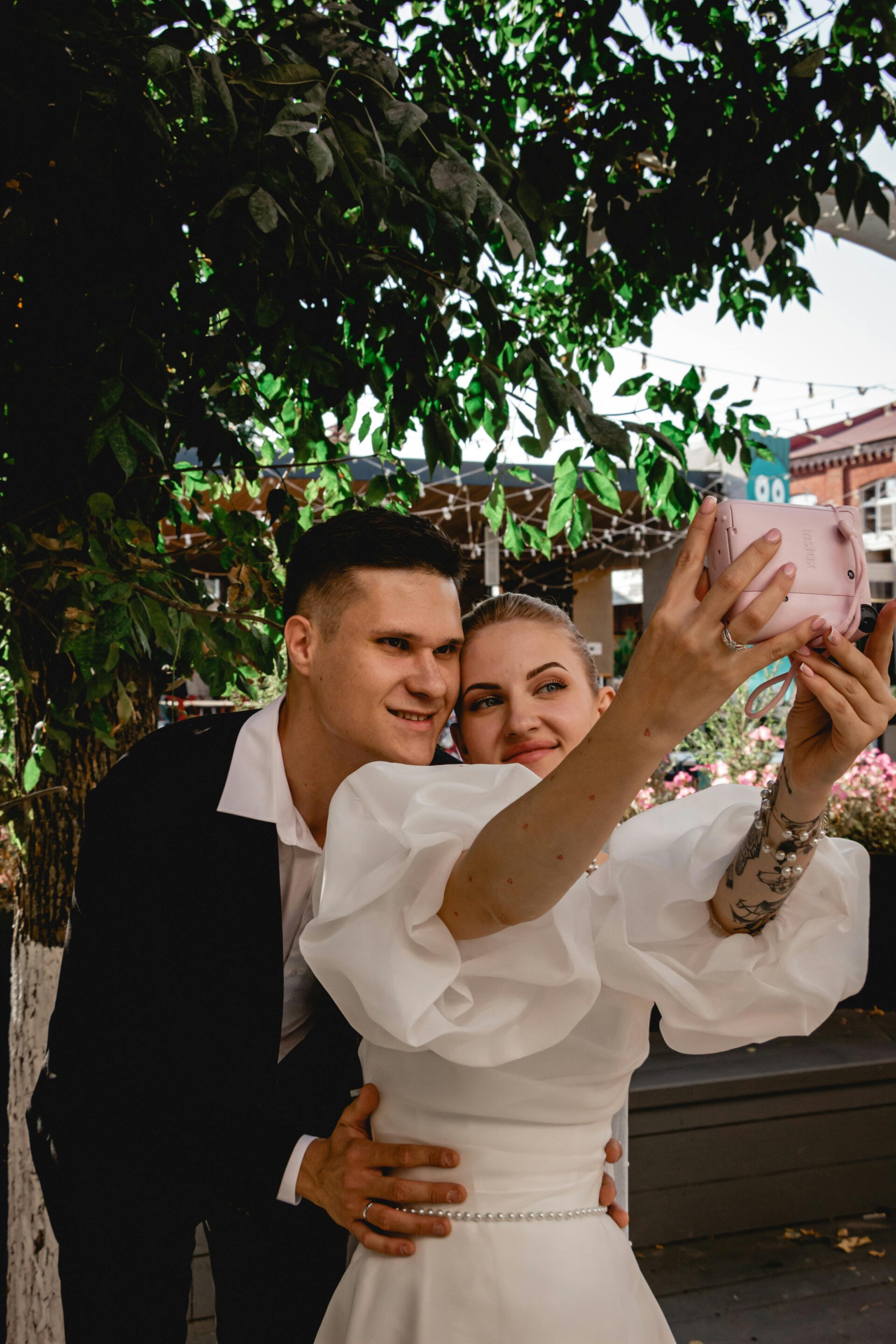 Wedding Vloggers: Capturing the Feel of Your Day