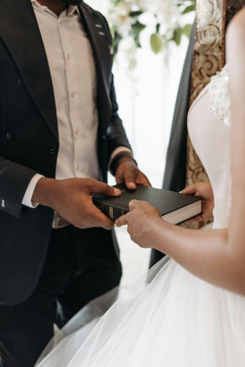 How to Include God in Your Wedding Day – 10 Faith-Filled Ideas